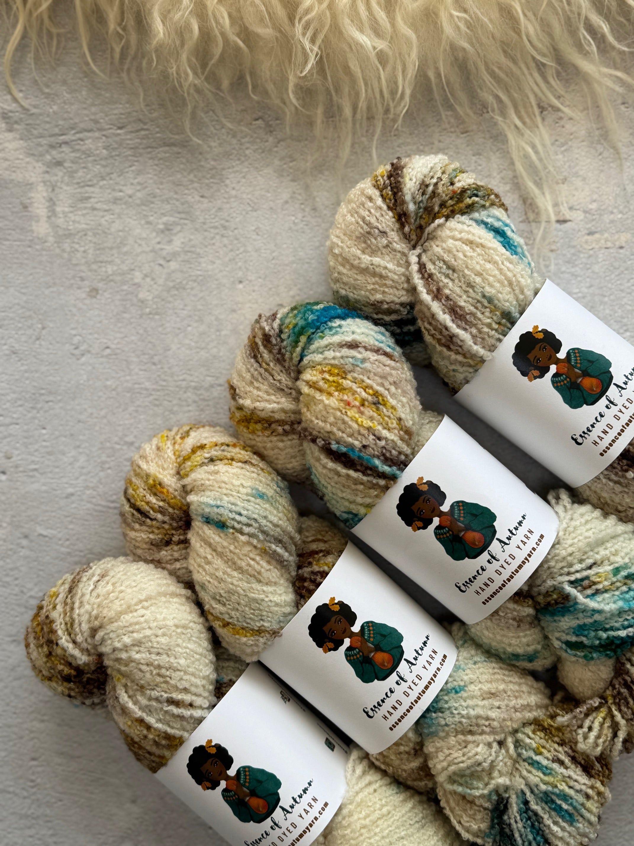 On Wings of Butterflys- Cozy Merino Boucle – Primrose Yarn Co.